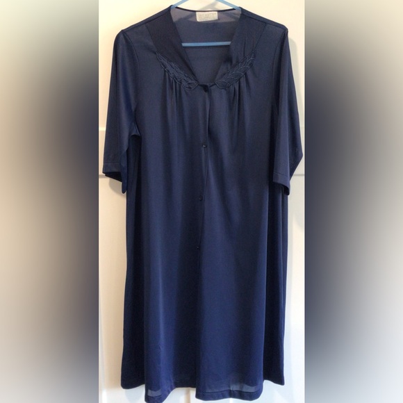 vassarette | Intimates & Sleepwear | Vintage Vassarette Silky Nylon ...